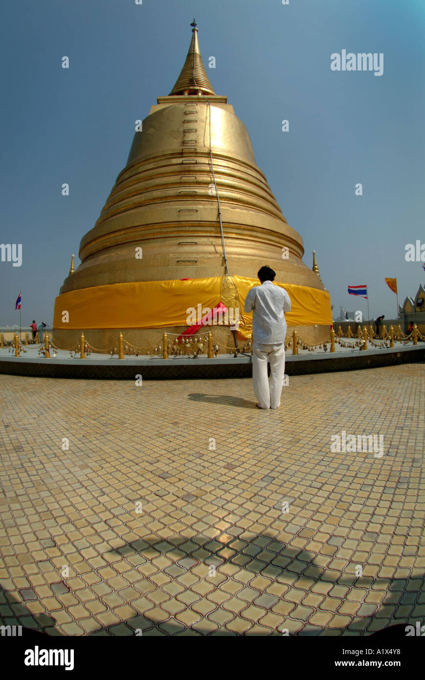 Wat Saket Bangkok Thailand Also known as the Golden mount Stock Photo - Alamy