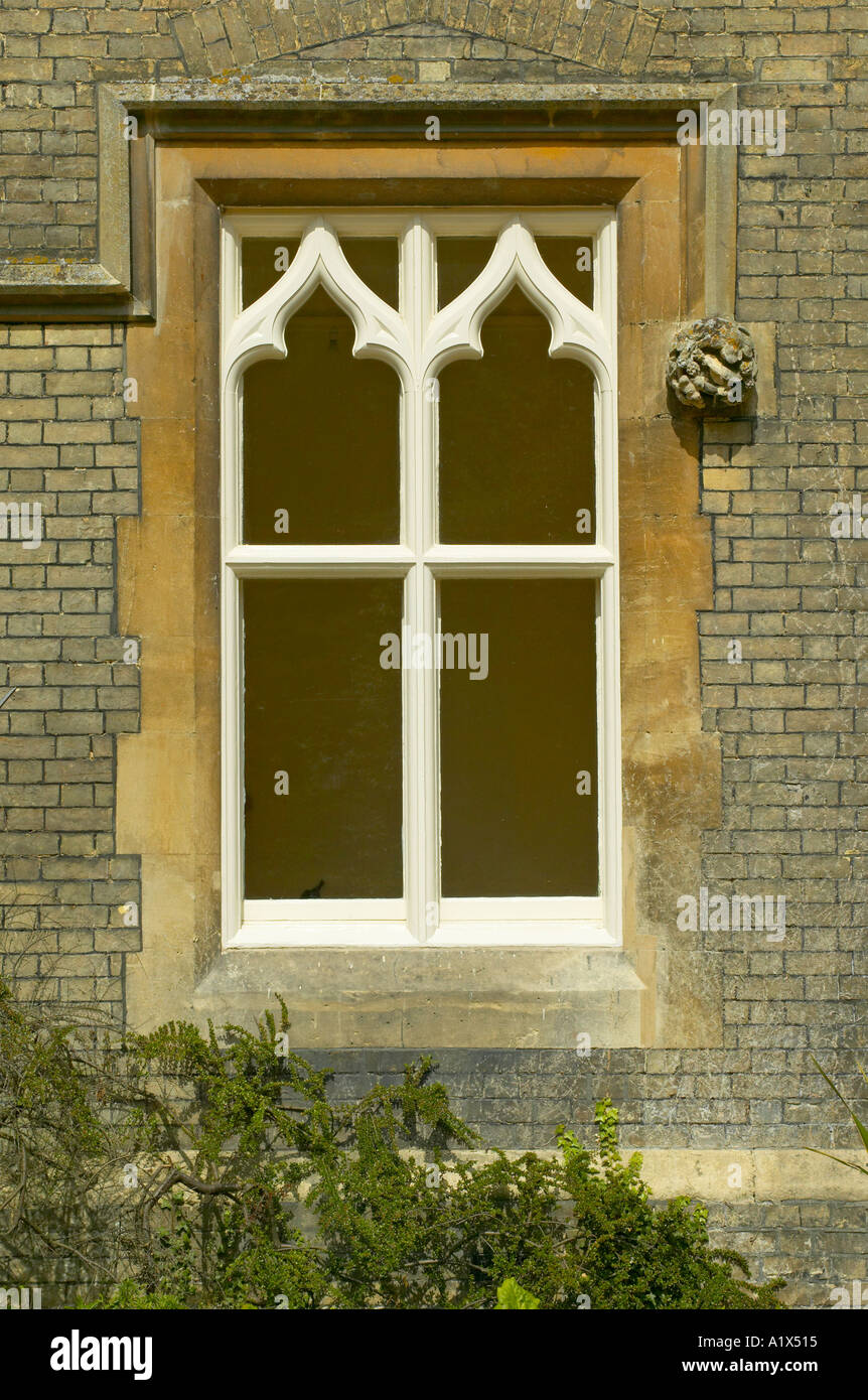 Victorian window hi-res stock photography and images - Alamy