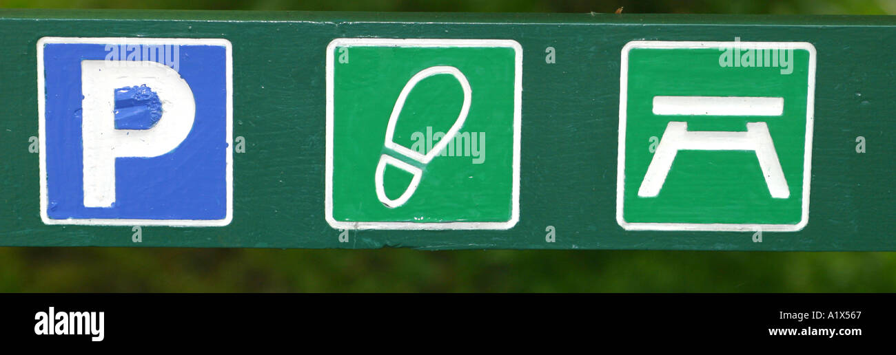 Picnic area sign signpost hi-res stock photography and images - Alamy