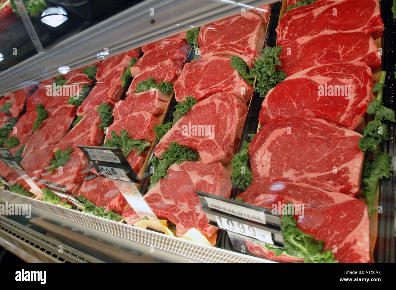 Meat in a shop fridge hi-res stock photography and images - Alamy