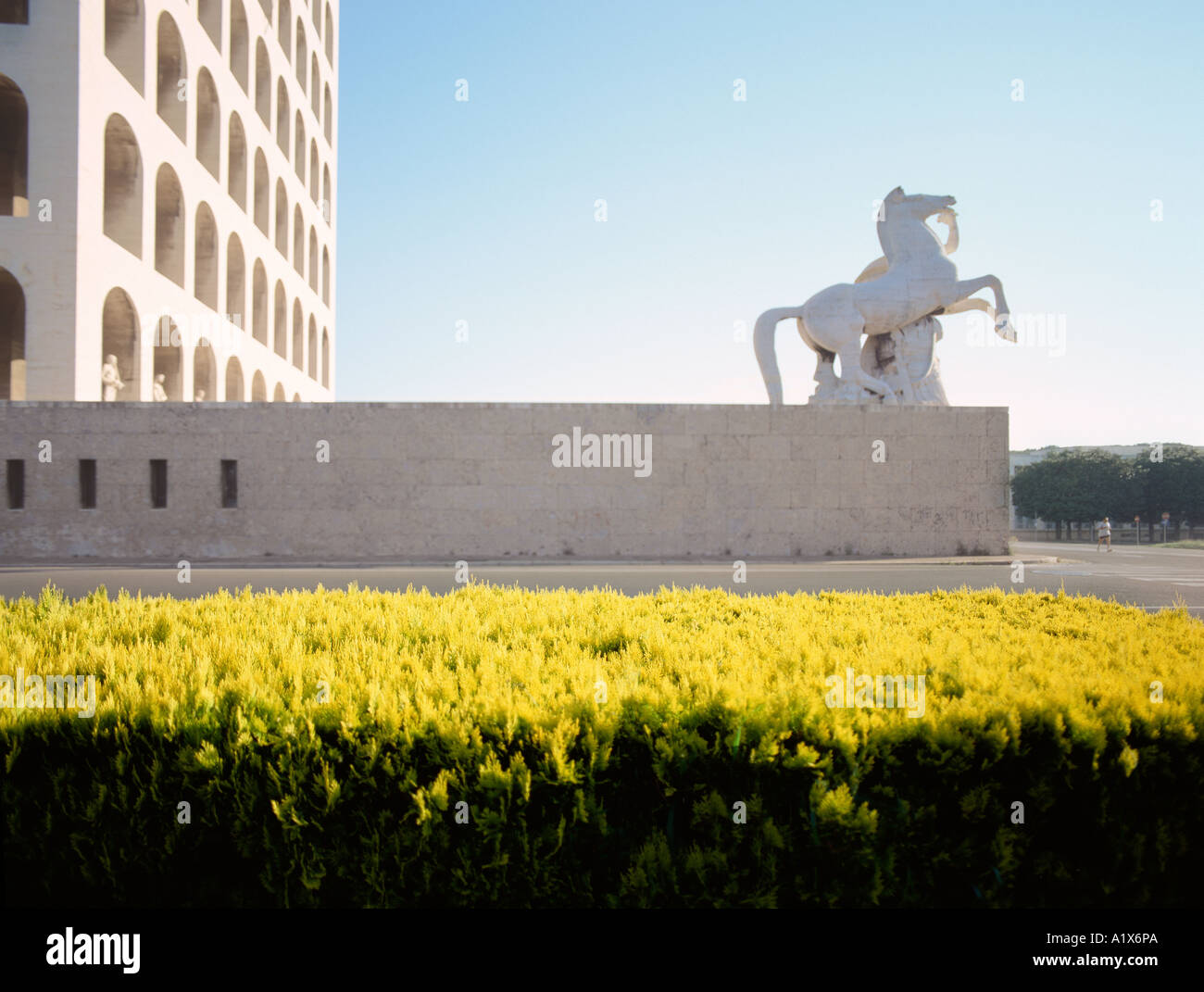 'Palazzo della Civilta di Lavoro' (Square Colosseum), Rome, Italy Stock ...