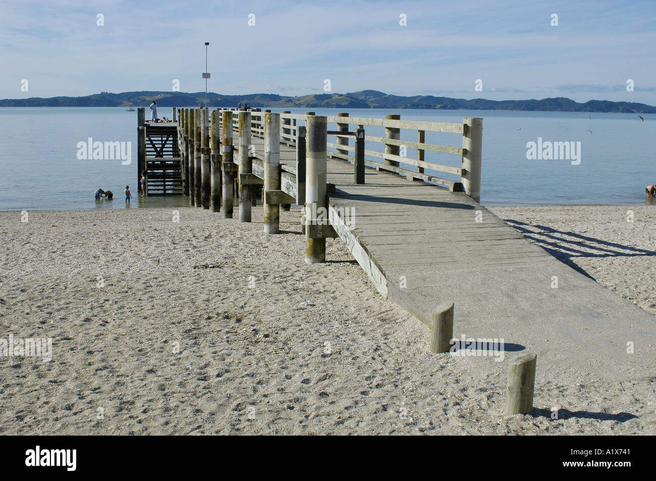 Maraetai new zealand hi-res stock photography and images - Alamy