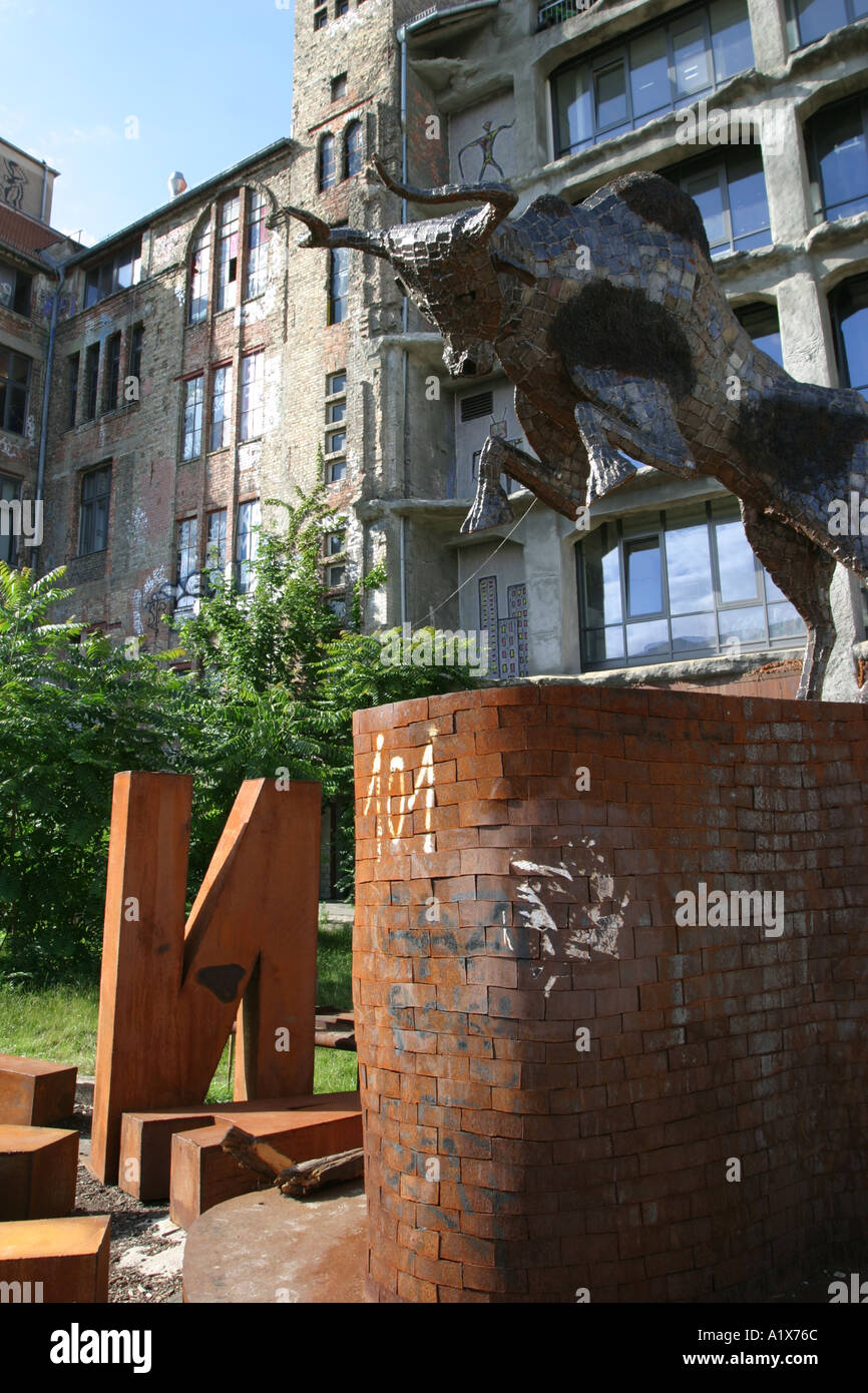 Squatted building hi-res stock photography and images - Alamy