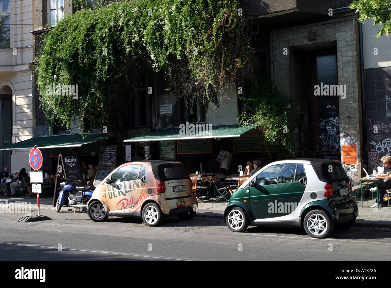 Berlin germany smart small car hi-res stock photography and images - Alamy