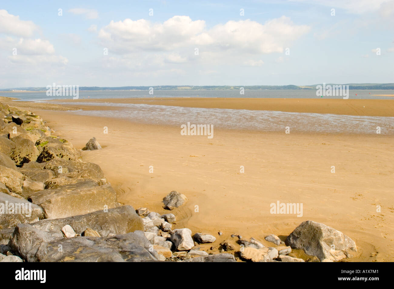 sandbanks and rocks at low tide Stock Photo - Alamy