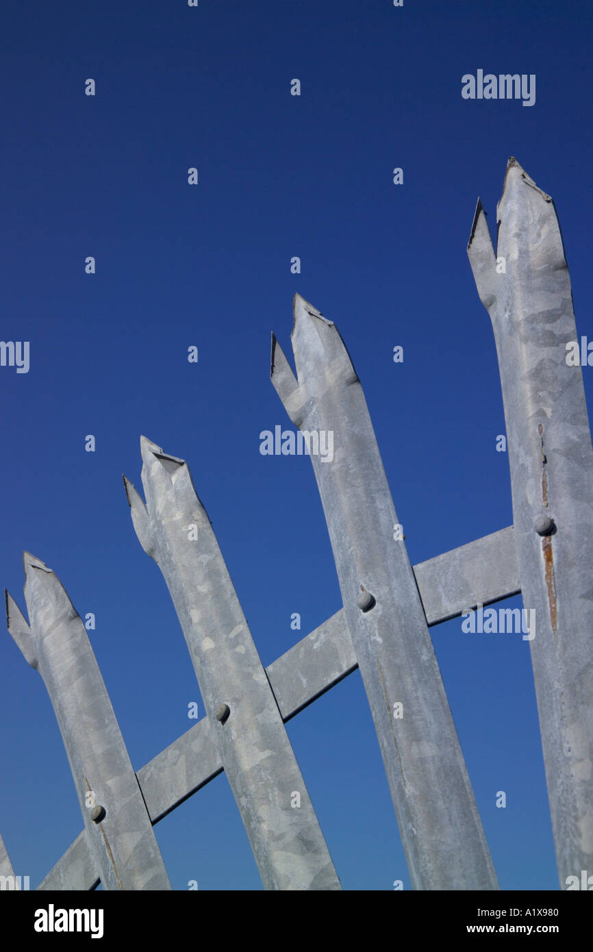 Steel guards hi-res stock photography and images - Alamy