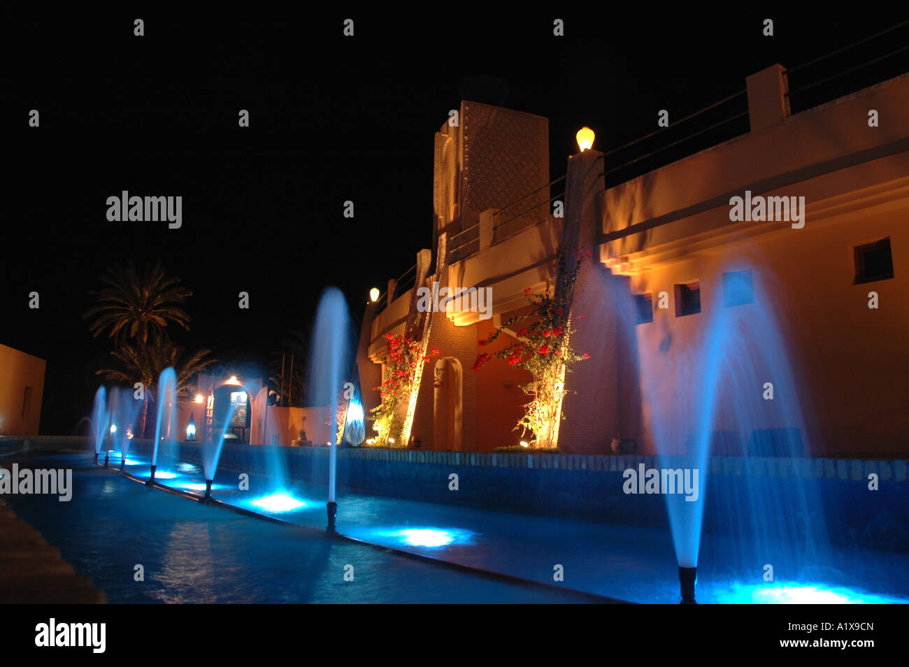 Tauzar hi-res stock photography and images - Alamy