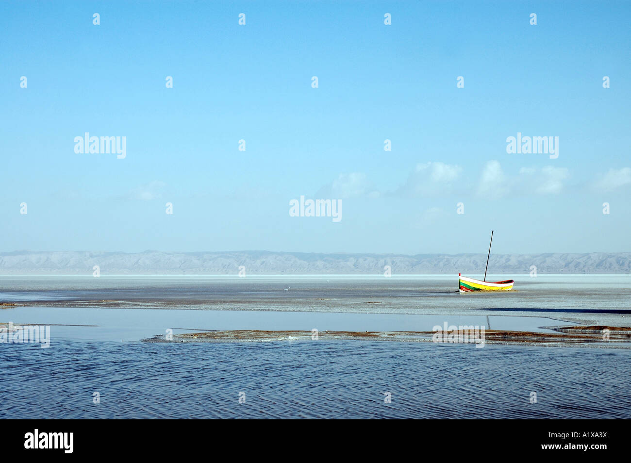 Chott el Jerid lake in Tunisia Stock Photo - Alamy