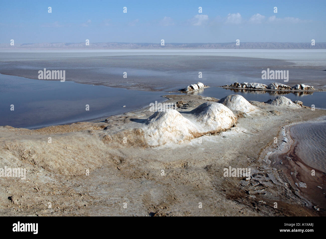 Chott el Jerid lake in Tunisia Stock Photo - Alamy
