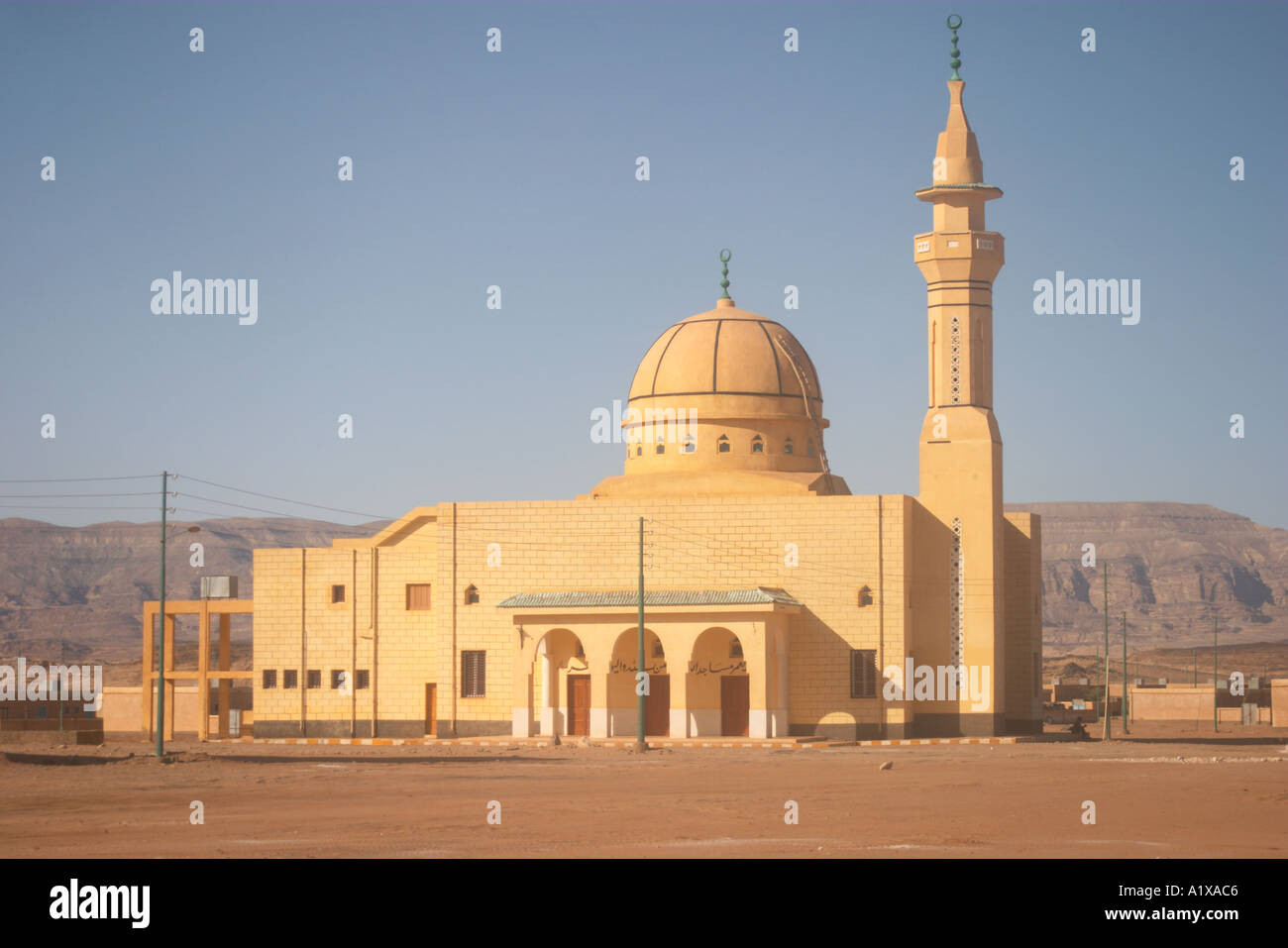 Desert sin sinai peninsula egypt hi-res stock photography and images ...