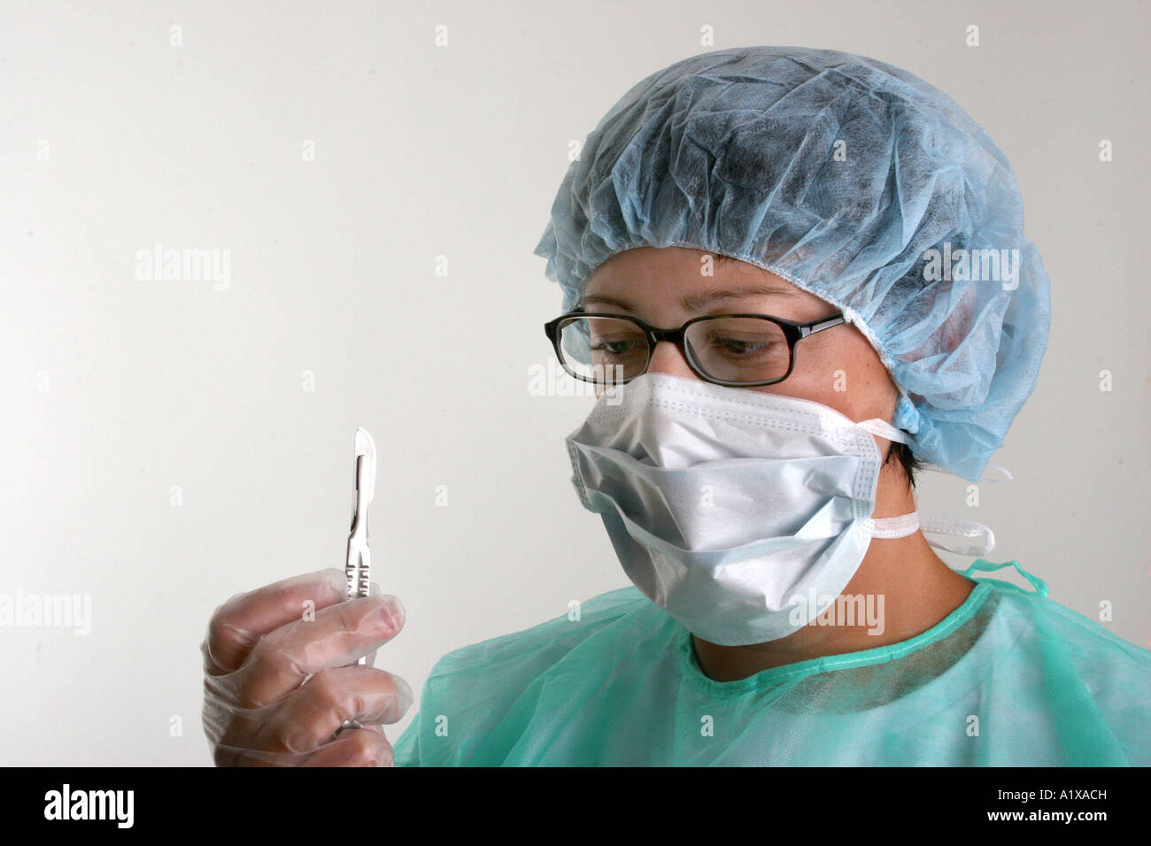 surgeon with a scalpel Stock Photo - Alamy