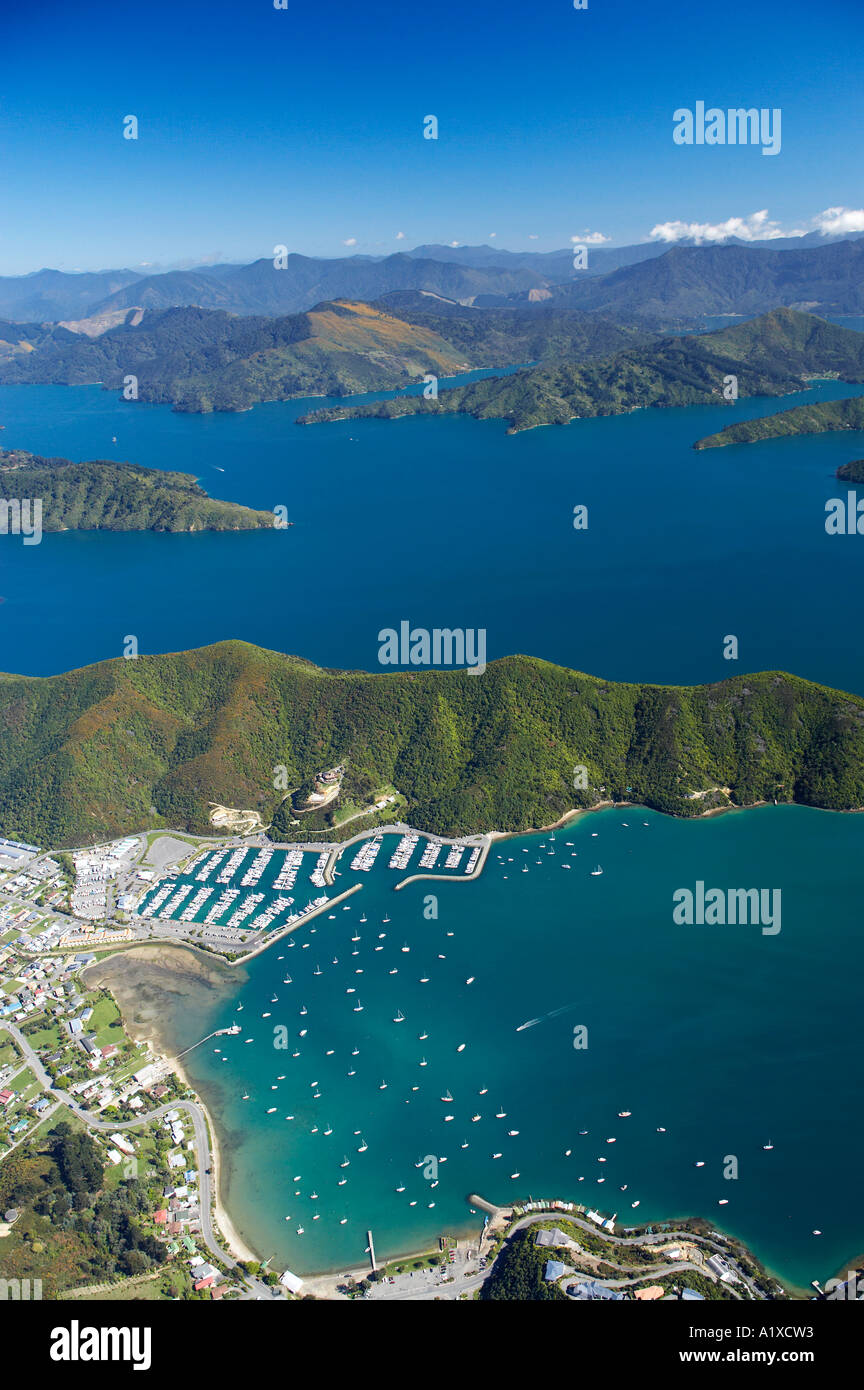 Picton marina new zealand aerial hi-res stock photography and images ...