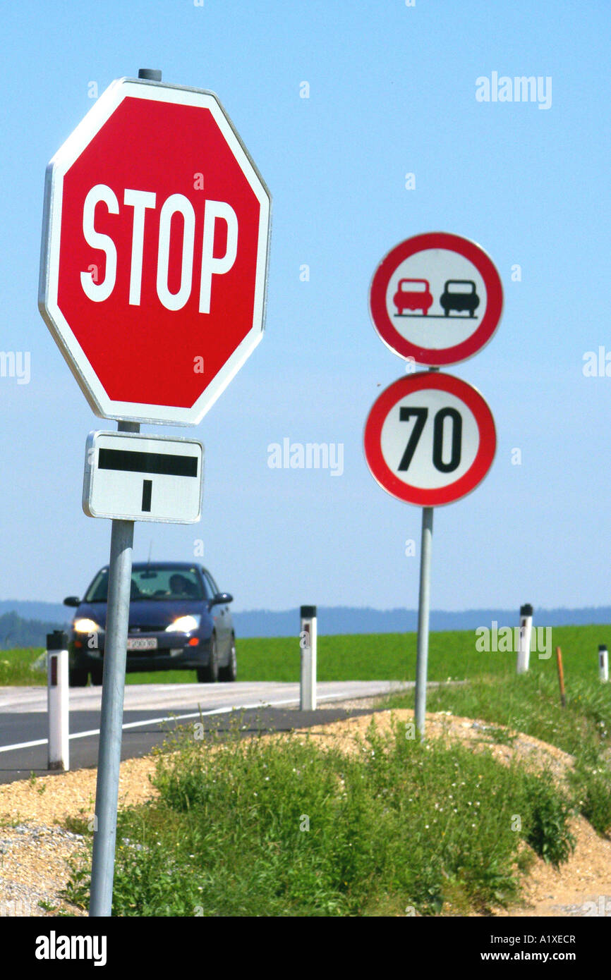 Safety distance highway overland hi-res stock photography and images ...