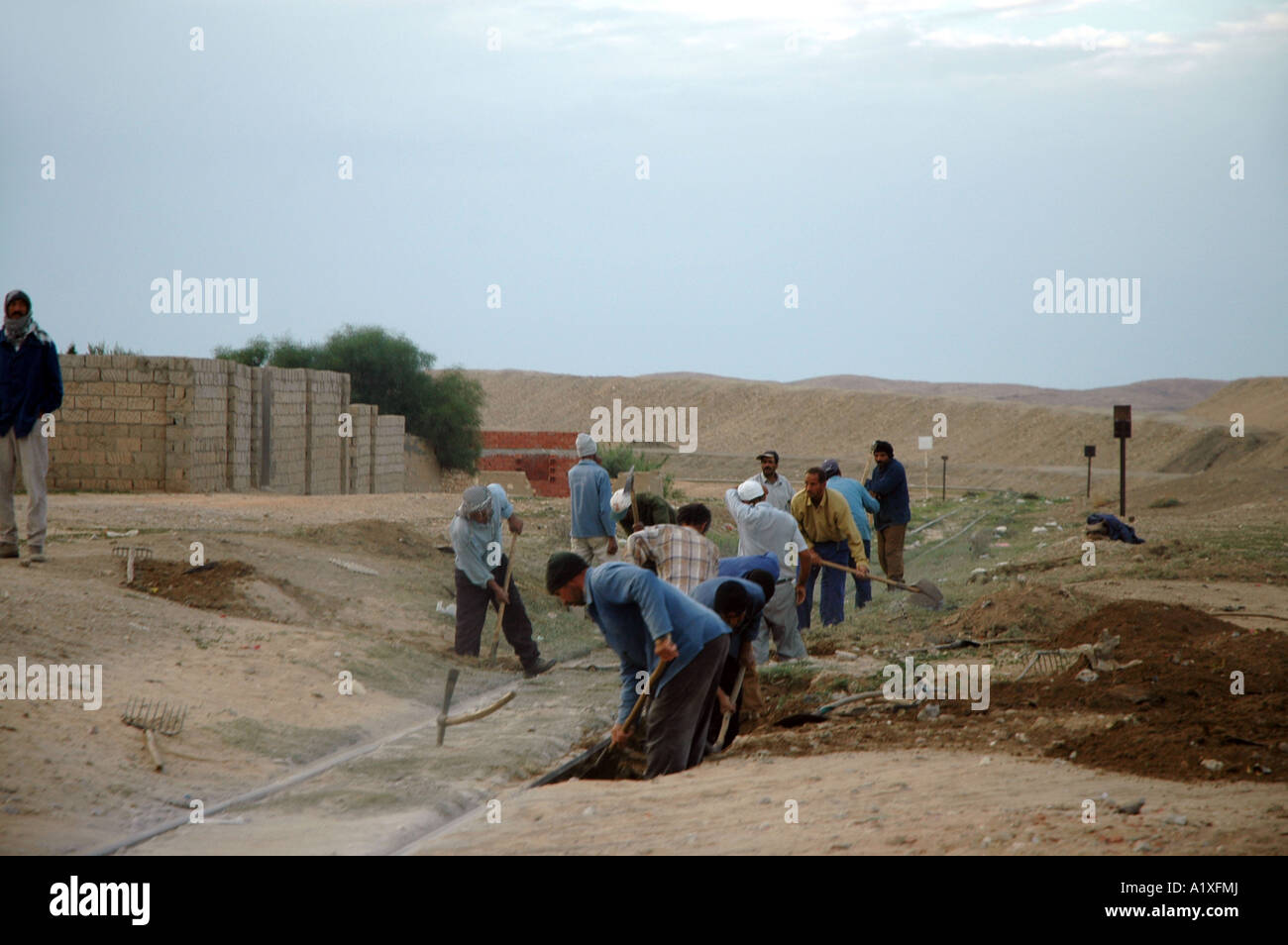 Railroad worker group hi-res stock photography and images - Alamy
