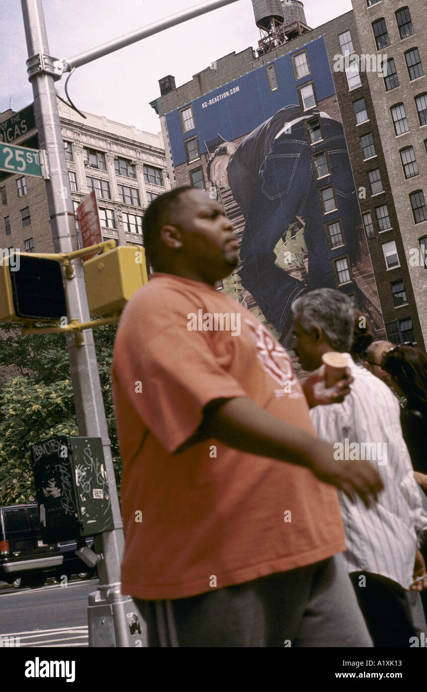 NEW YORK CITY USA BUSY STREETS OF NEW YORK WITH HUGE ADVERTISING MURALS ...