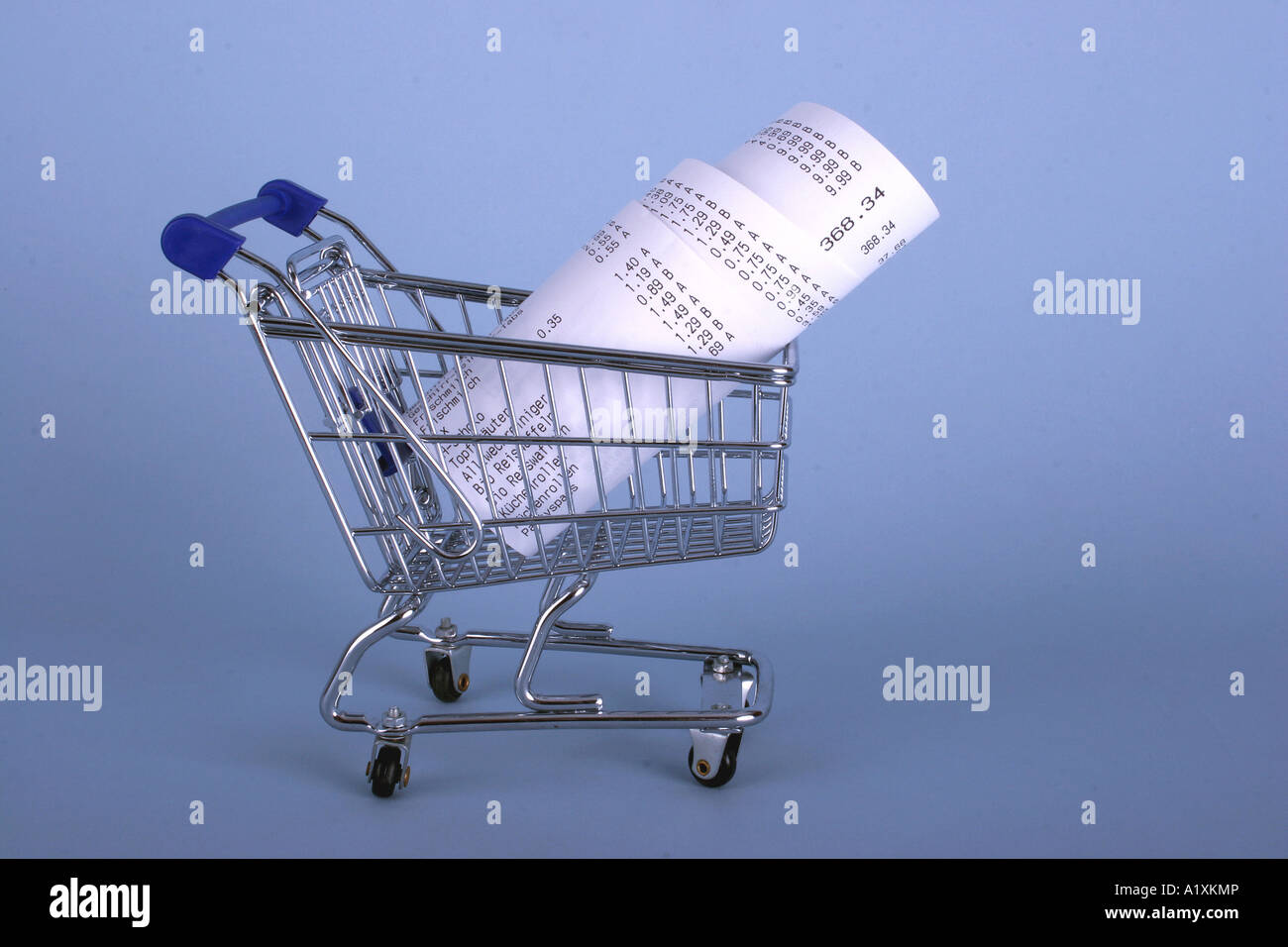 empty cart with a bill Stock Photo - Alamy