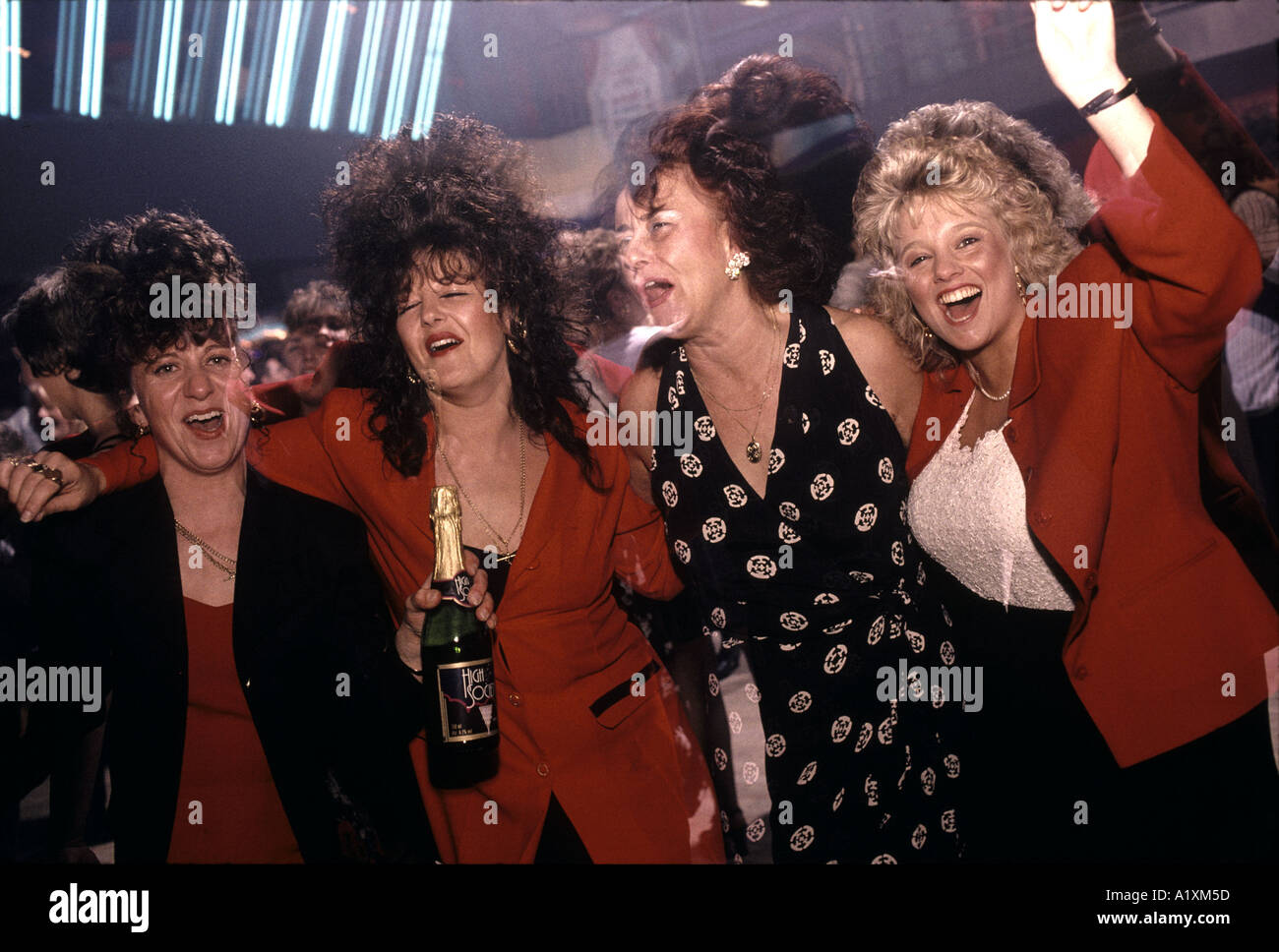 Revellers enjoy a night out Lexington Avenue Nightclub Hull Stock Photo ...