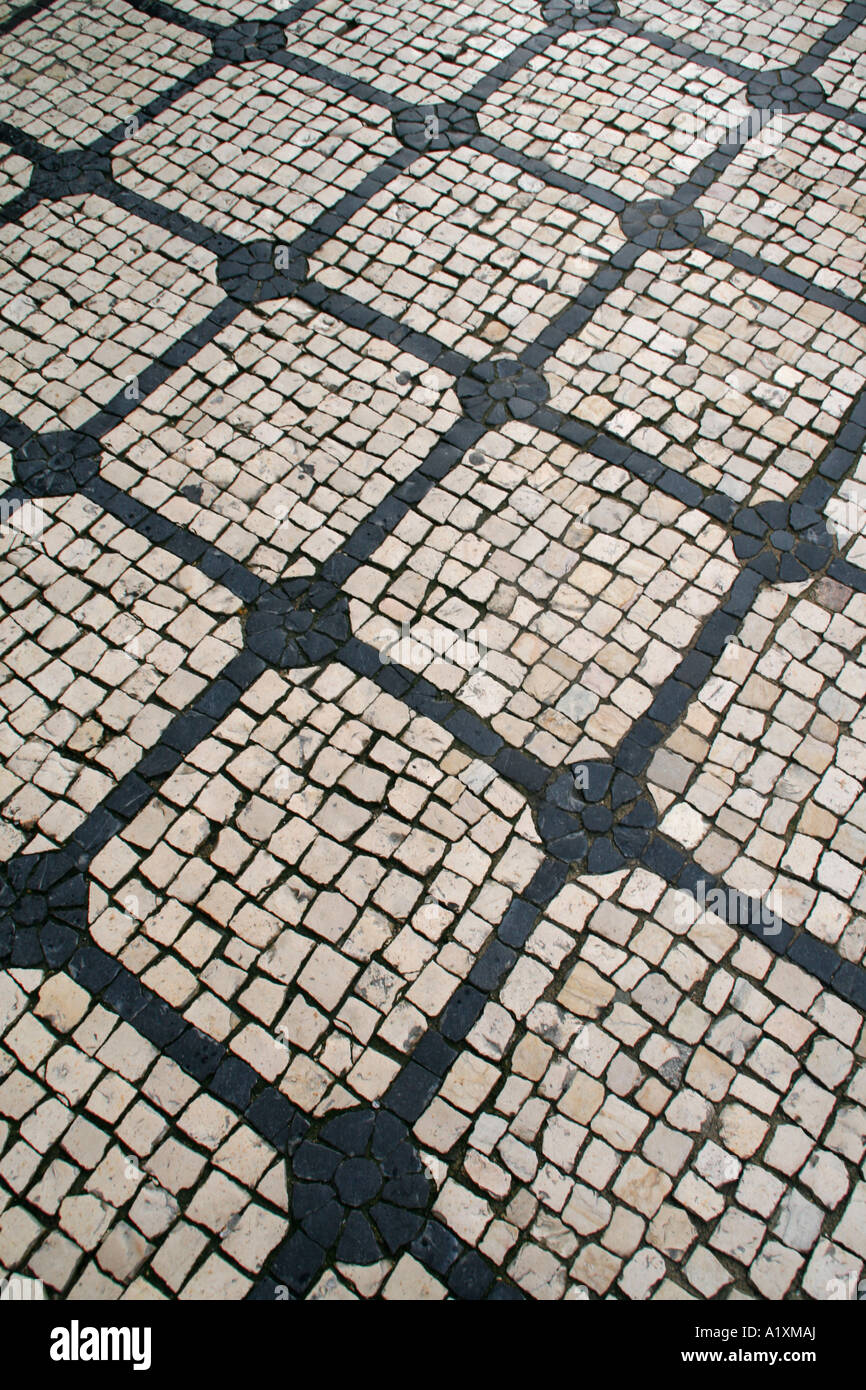 Stringently hi-res stock photography and images - Alamy