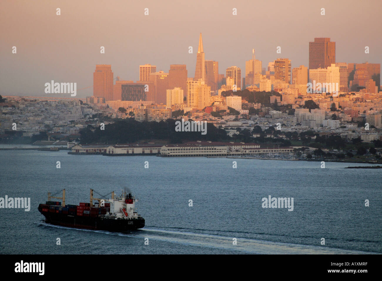 A container ship San Francisco Bay California USA Stock Photo - Alamy