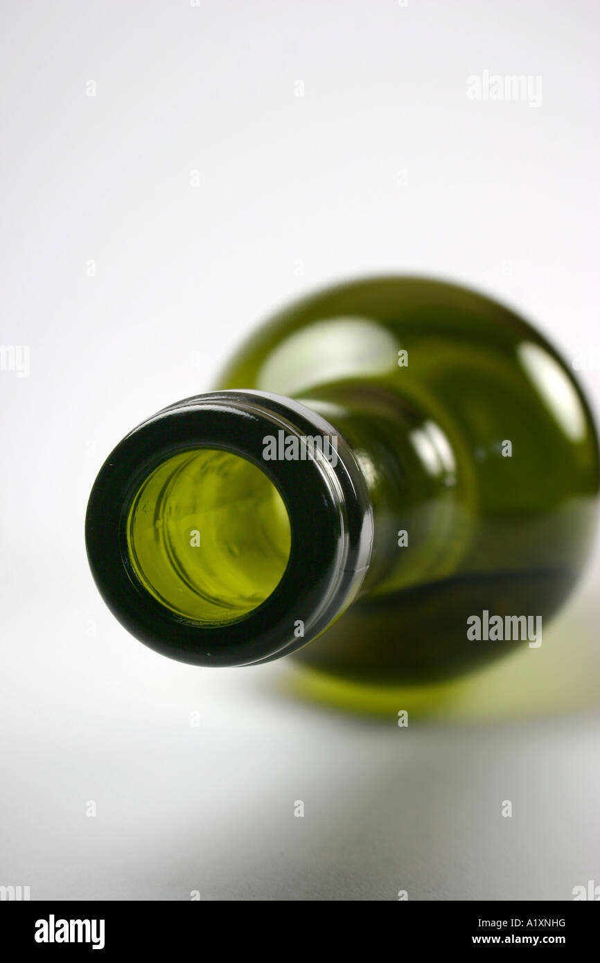 Dynamic art wine bottles hi-res stock photography and images - Alamy