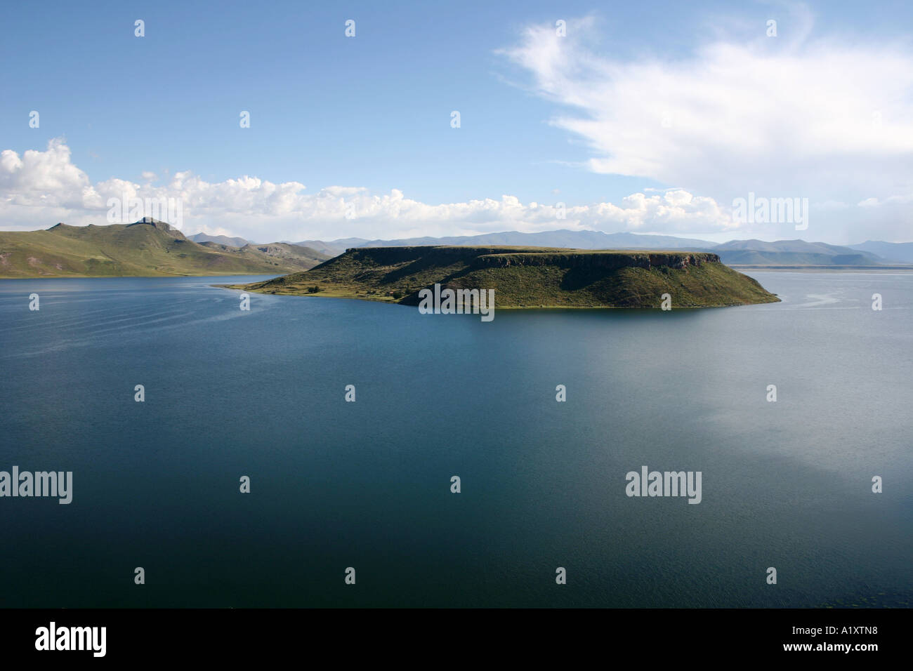 Flat Island at the Lake Peru Stock Photo - Alamy