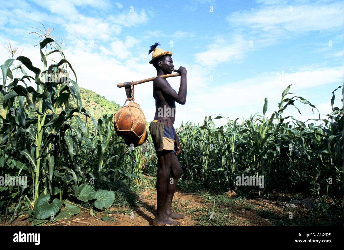 Nuba tribe hi-res stock photography and images - Alamy