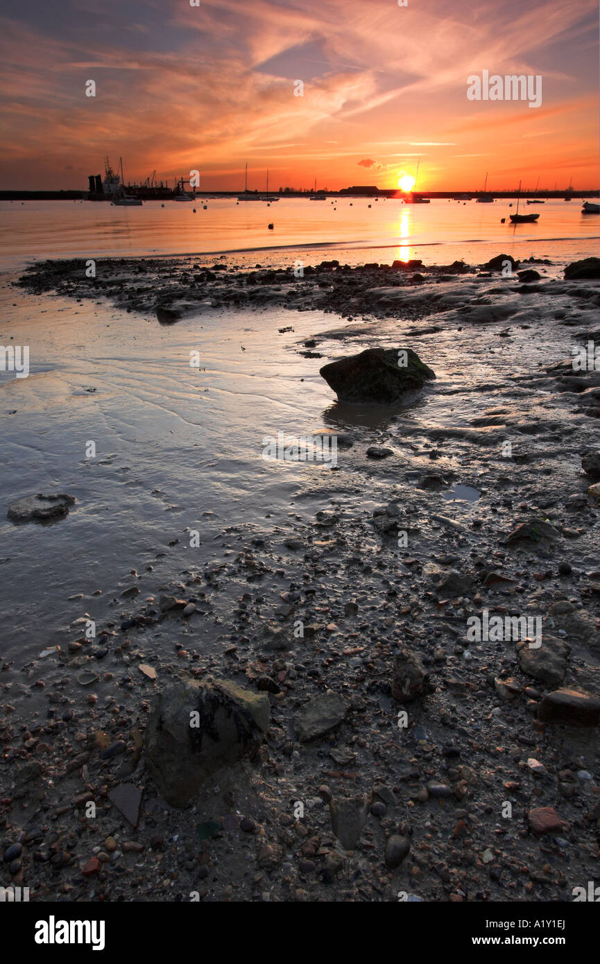 Sunset over the River Crouch, Burnham-on-Crouch, Essex Stock Photo - Alamy
