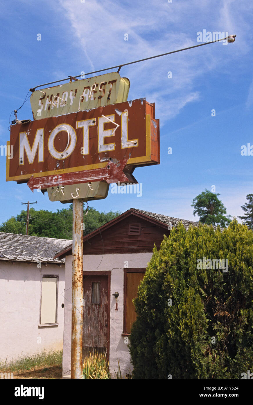 Shady Rest abandoned motel San Miguel California Stock Photo - Alamy