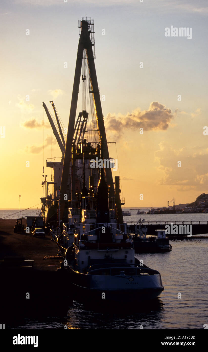 Ocean going ships hi-res stock photography and images - Alamy