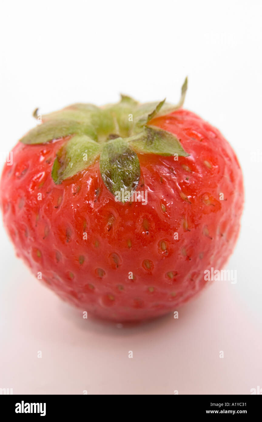 English rasberries hi-res stock photography and images - Alamy