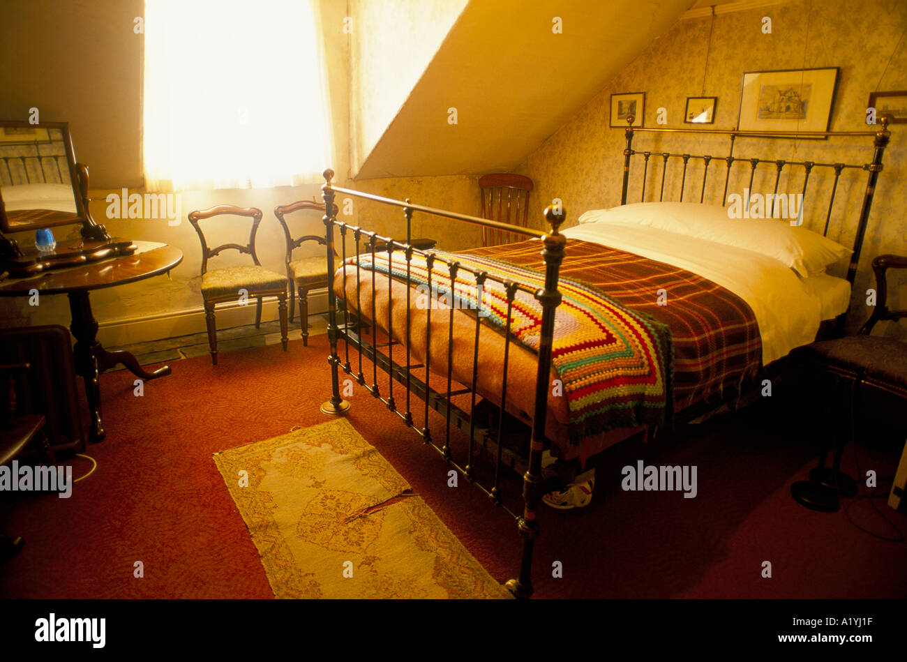 Edwardian bedroom hi-res stock photography and images - Alamy