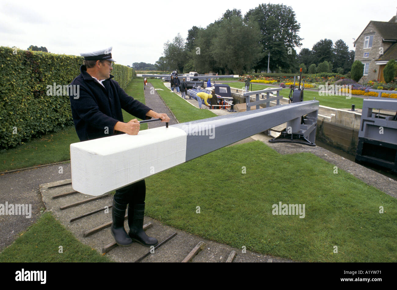 Pinkhill lock hi-res stock photography and images - Alamy