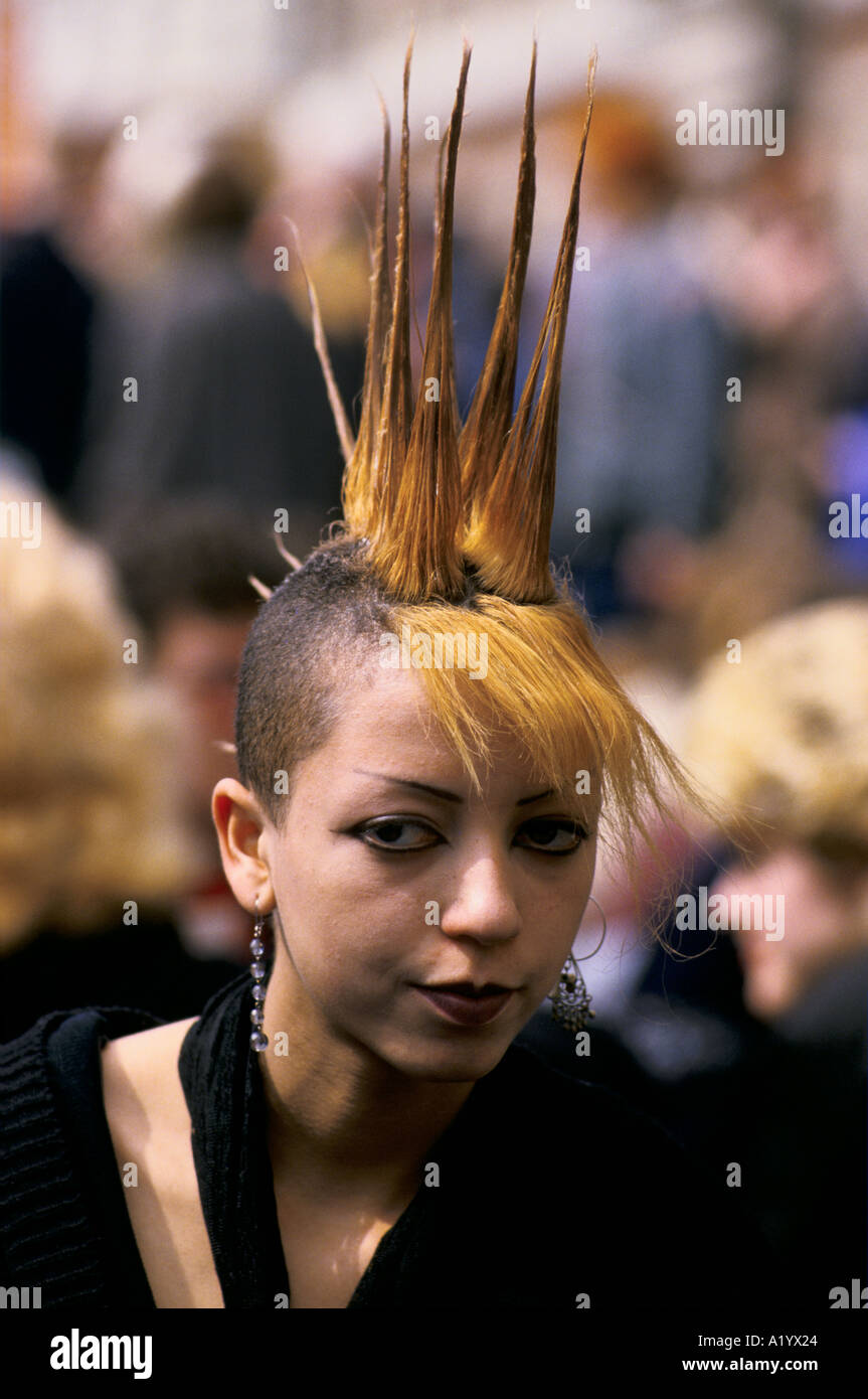 London 1986 punk hi-res stock photography and images - Alamy
