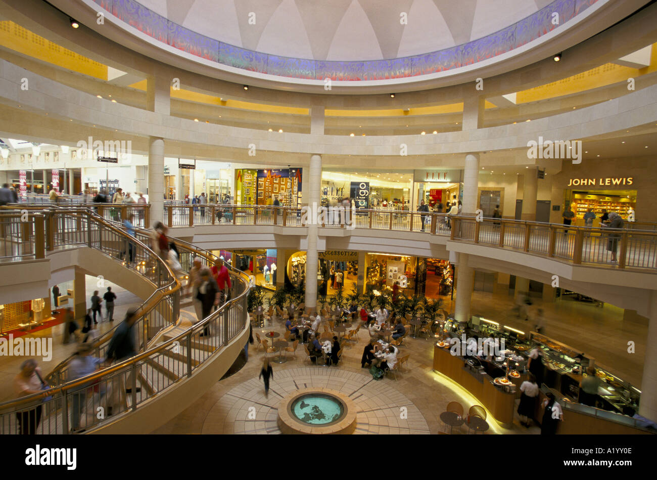 BLUE WATER SHOPPING CENTRE NEAR THE M25 KENT ENTRANCE TO THE JOHN Stock ...