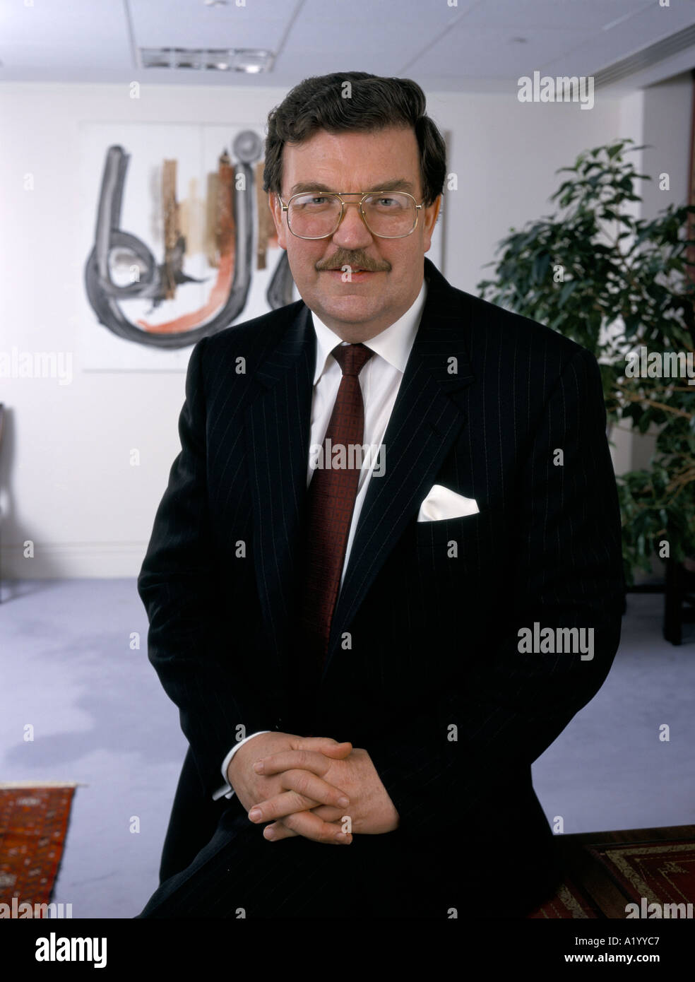 BRIAN SANDERSON CEO OF BP 1999 Stock Photo - Alamy