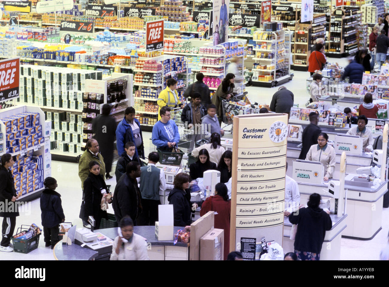 OVERVIEW OF SUPERMARKET CHECKOUTS ASDA AT WEMBLEY 1999 Stock Photo - Alamy