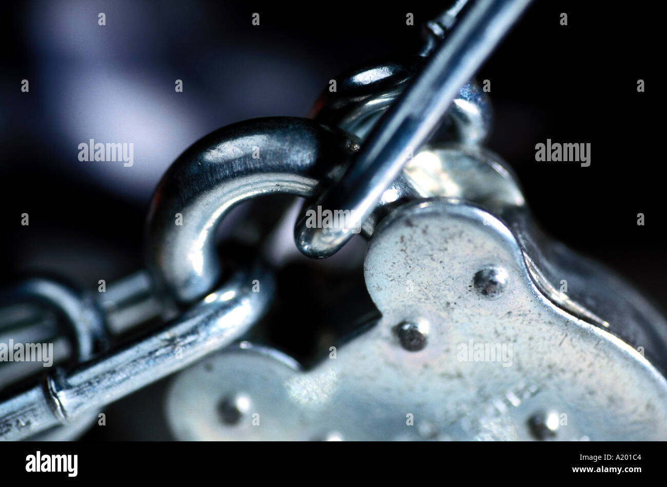 Padlock and chain Stock Photo - Alamy