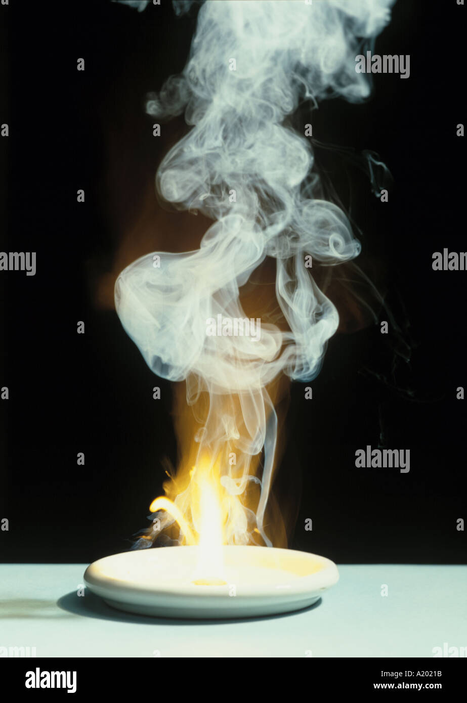 Phosphorus Burning High Resolution Stock Photography and Images - Alamy