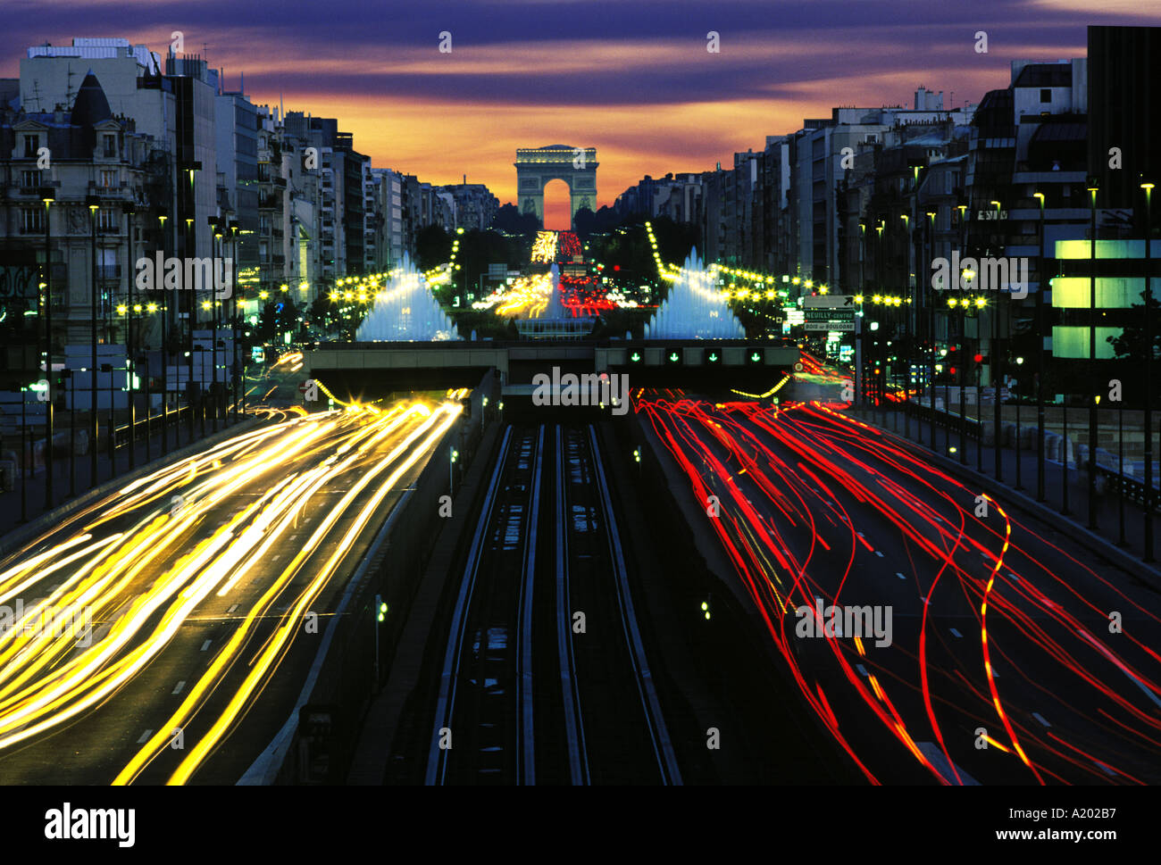 Avenue de neuilly paris hi-res stock photography and images - Alamy