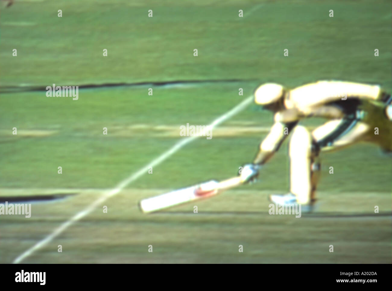 Batsman striking ball hi-res stock photography and images - Alamy