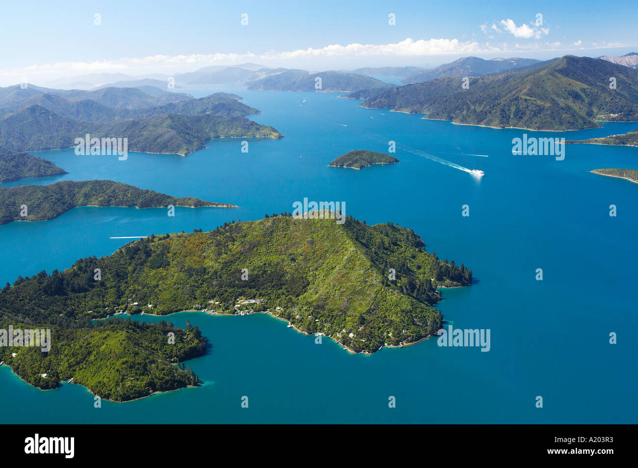 Queen Charlotte Sound Marlborough Sounds South Island New Zealand ...