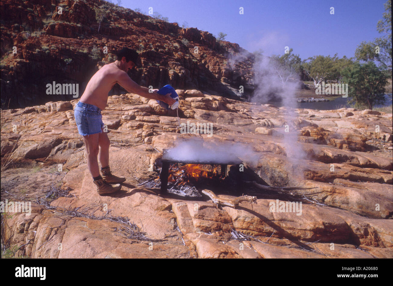 Bush barbeque 1 Stock Photo - Alamy