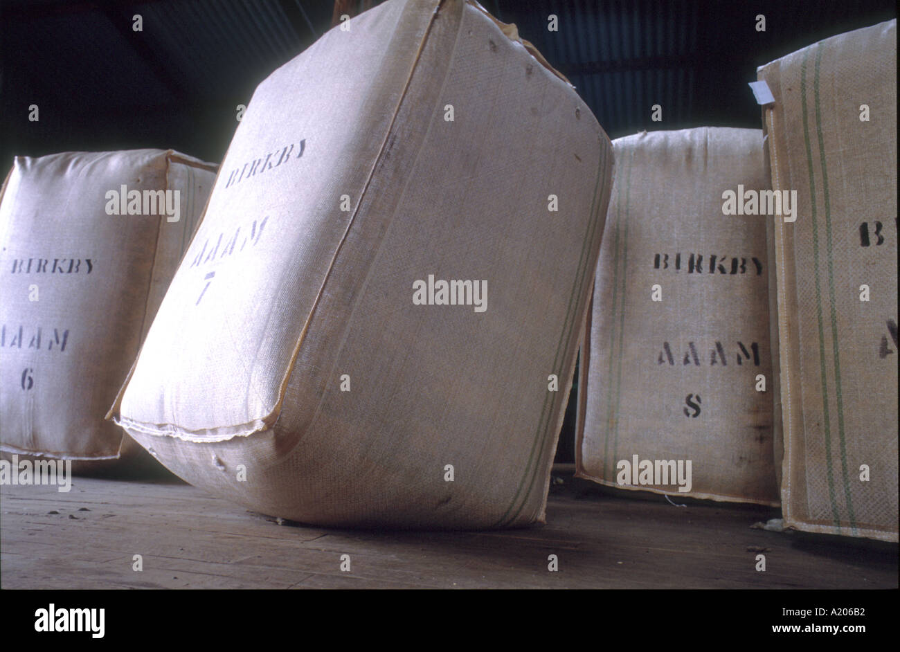 Australian wool bale hi-res stock photography and images - Alamy