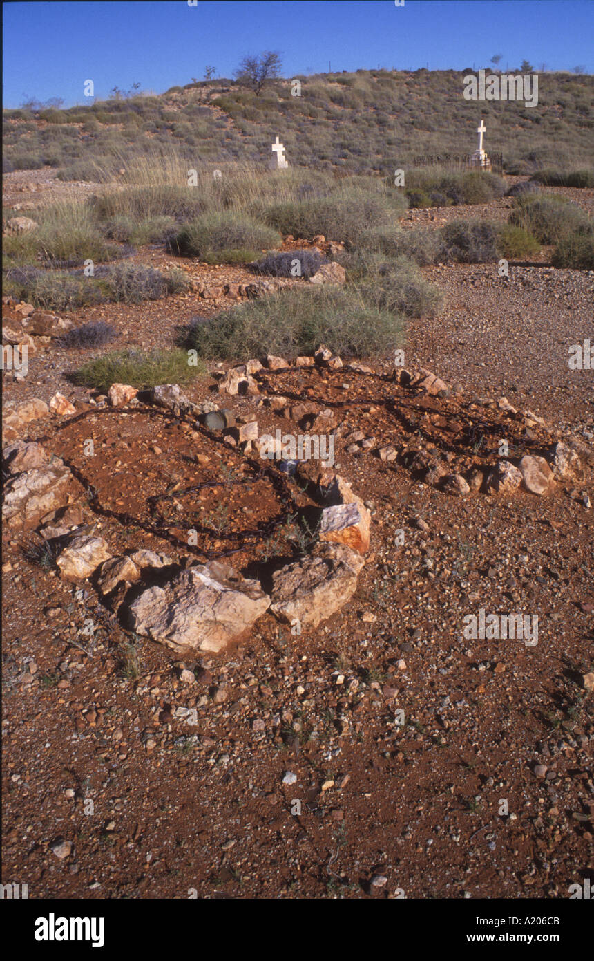 Historic aboriginal graves Marble bar Stock Photo - Alamy