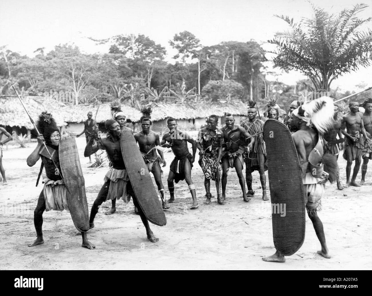 Heroic dance hi-res stock photography and images - Alamy