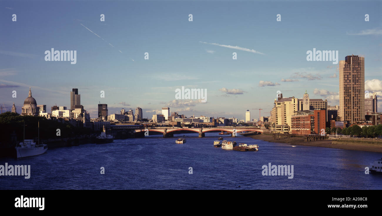 Thames Views London View towards Blackfriars Bridge Stock Photo - Alamy