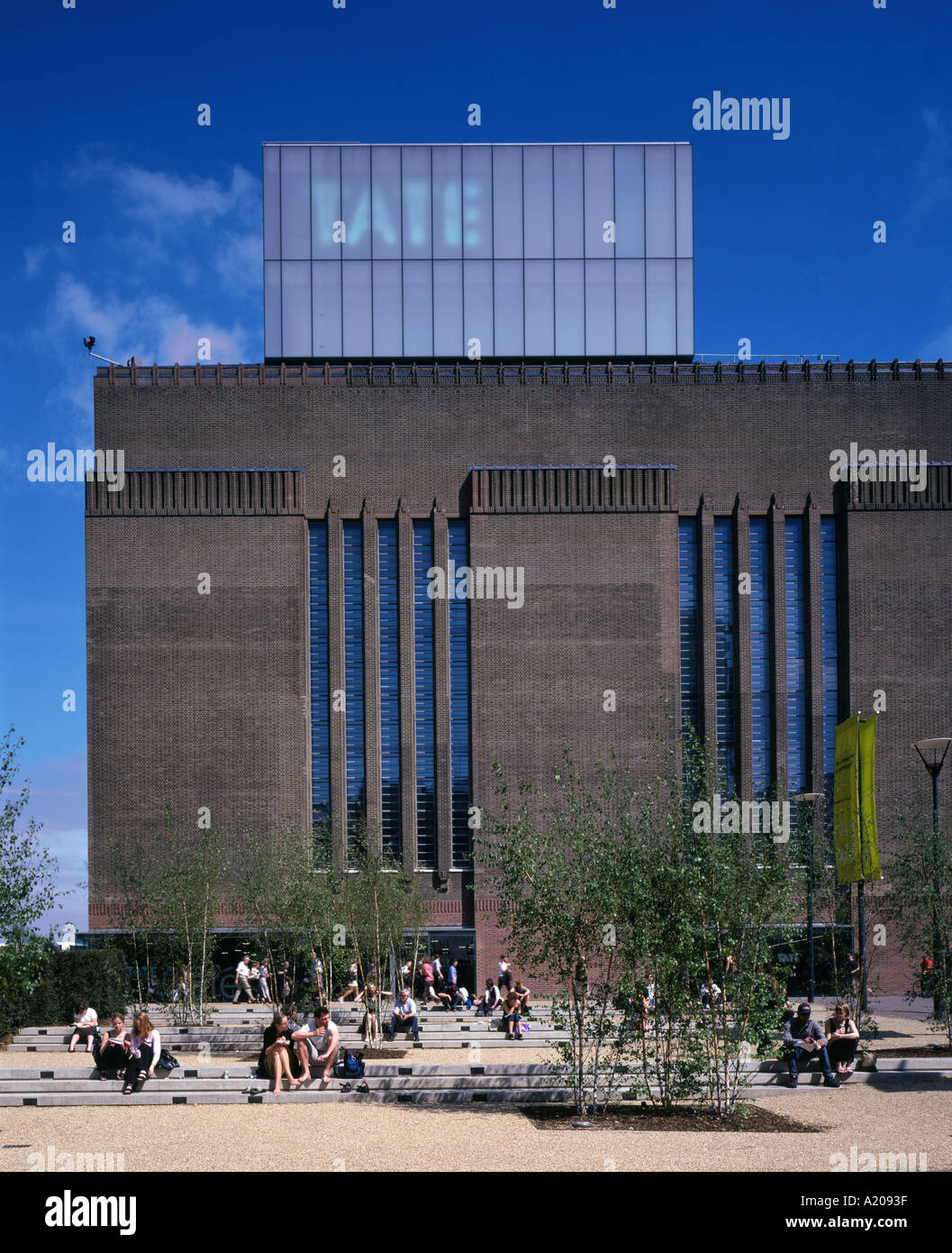 Tate Modern West elevation Stock Photo - Alamy