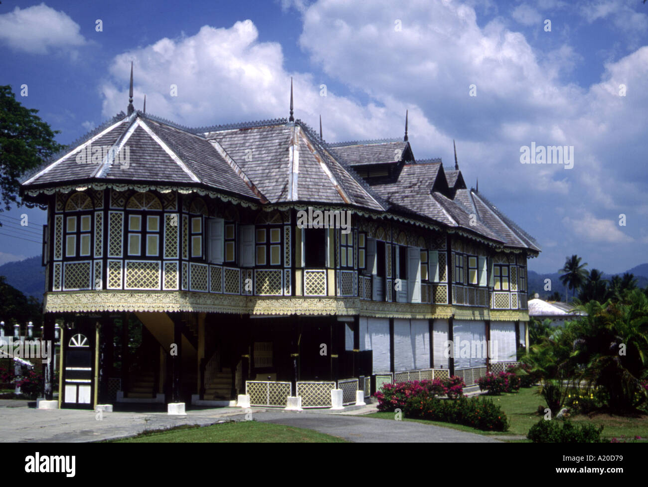 Kuala kangsar palace hi-res stock photography and images - Alamy