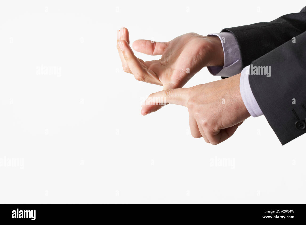Man counting using fingers, close-up of hands Stock Photo - Alamy