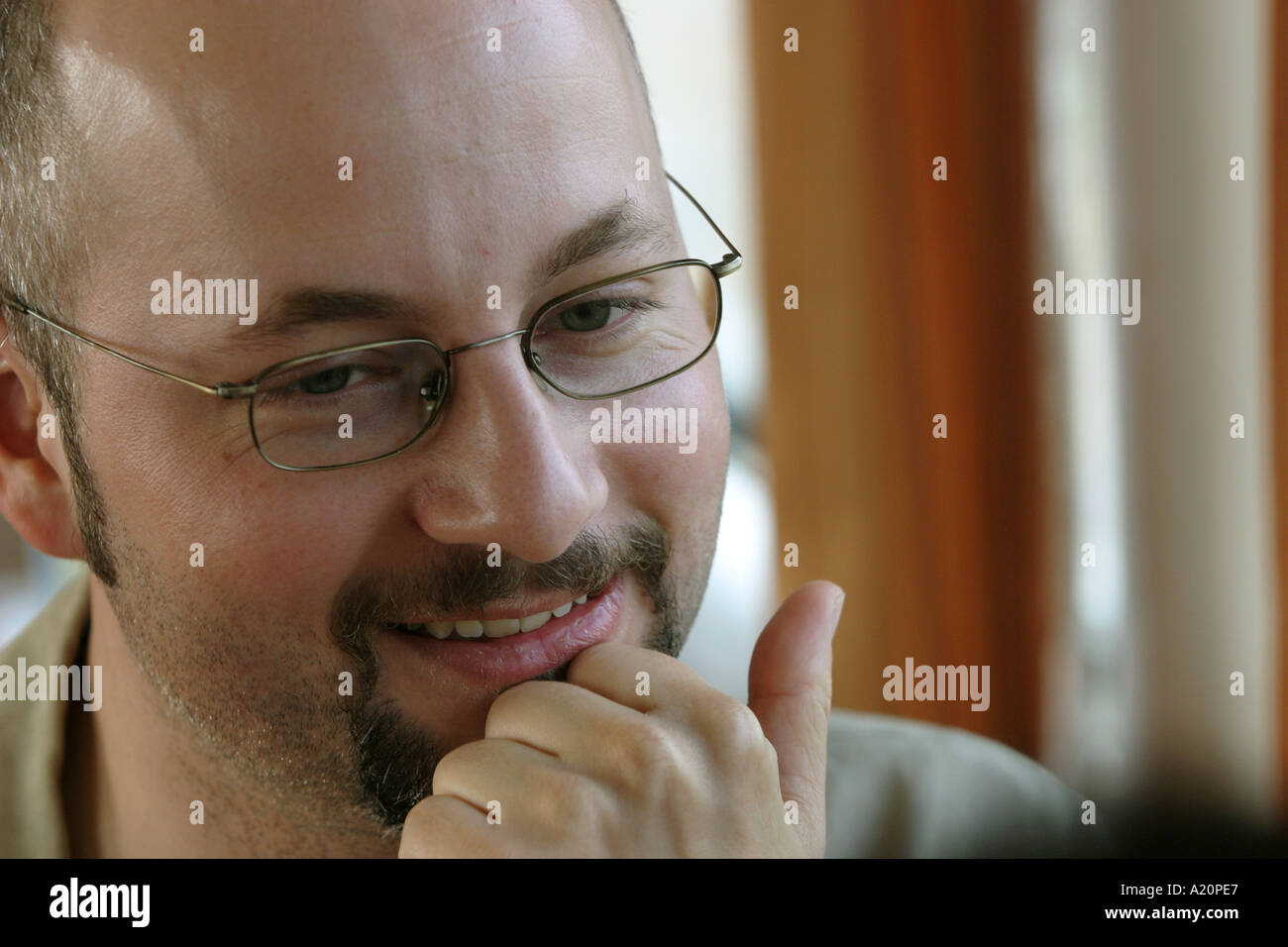 English writers hi-res stock photography and images - Alamy